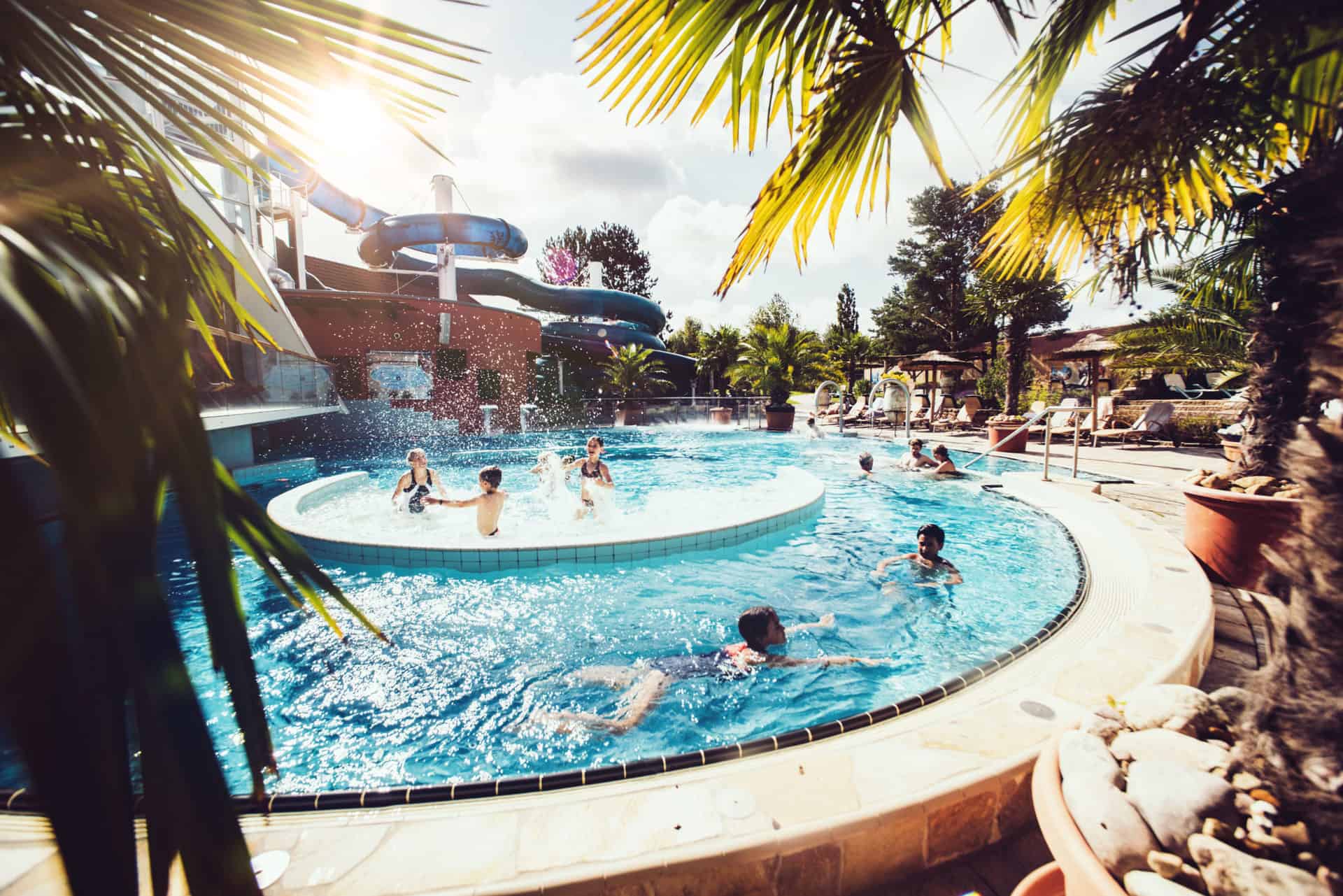 Erlebnisbäder Hamburg - Spaßbäder, Rutschen- & Aquaparks