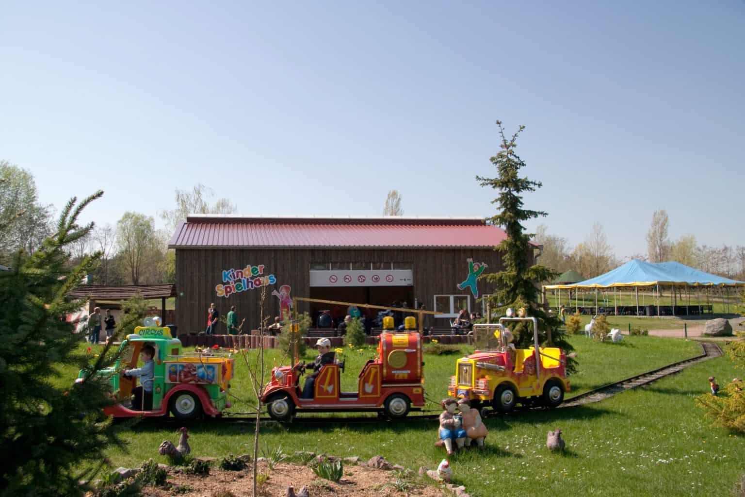 Tier-, Freizeit- und Saurierpark Germendorf / Brandenburg