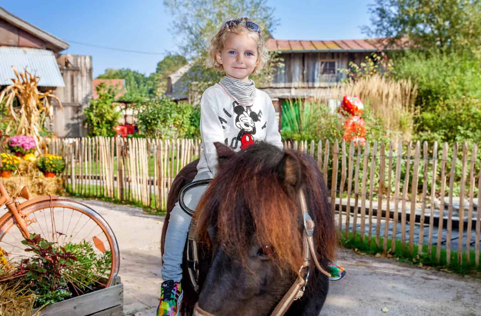 Karls Erlebnis-Dorf Warnsdorf - Freizeitpark in Ratekau / Schleswig ...